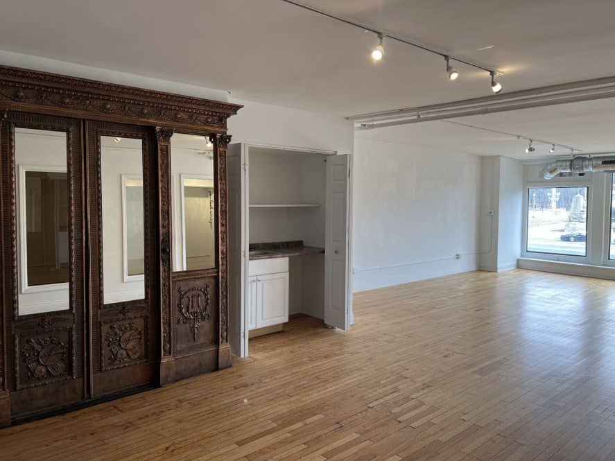 Rent A Studio | Fine Arts Building